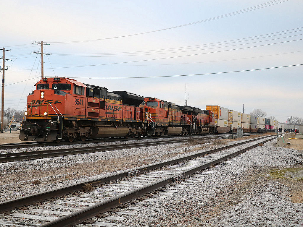 BNSF 8541